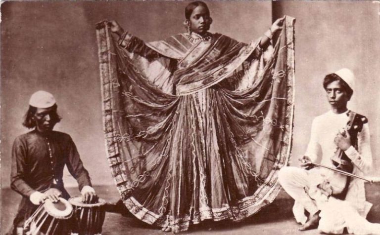 Tawaifnama: A brief history of Tawaif culture in India – Shinjini Mehrotra